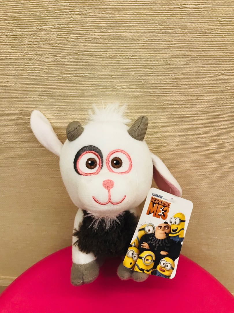 Minion Goat Soft toy, 興趣及遊戲, 玩具 & 遊戲類 - Carousell