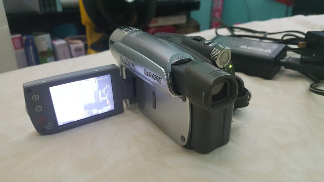 SONY Handycam DCR-HC26 Mini DV, Photography, Video Cameras on Carousell