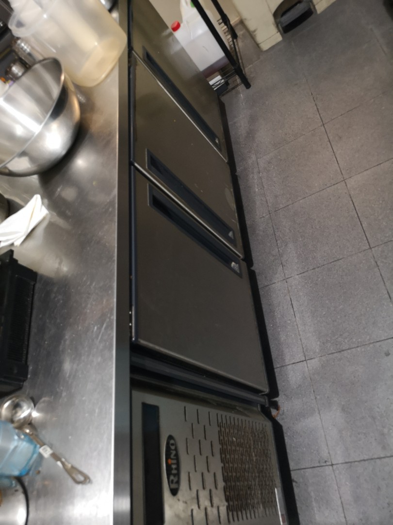 3 door countertop chiller with rack, Furniture & Home Living, Bathroom ...