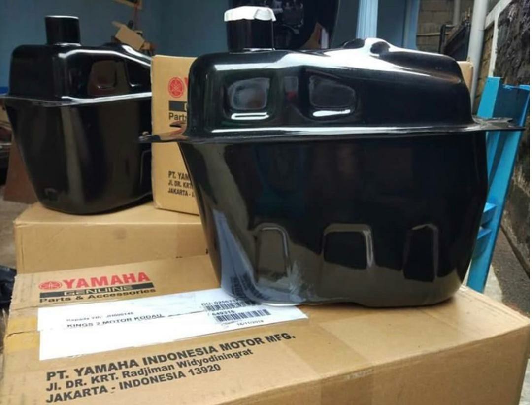 Aerox (Fuel Tank 8l), Motorcycles, Motorcycle Accessories on Carousell