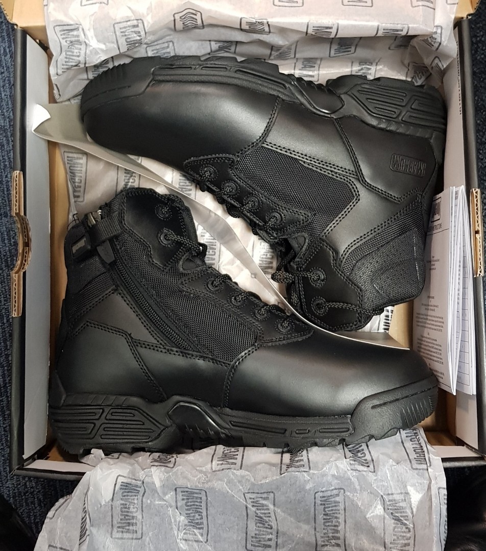 Magnum Tactical Boots, Men's Fashion, Footwear, Boots on Carousell