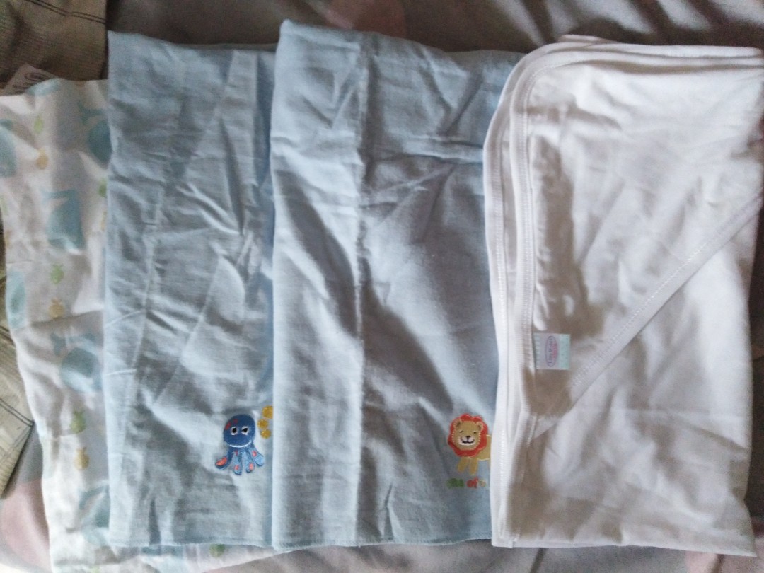 Pranela and Blanket Bundle, Babies & Kids, Bathing & Changing, Changing ...