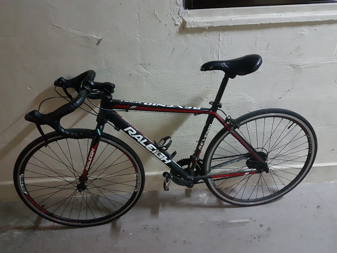 Raleigh road bike, Sports Equipment, Bicycles & Parts, Bicycles on ...