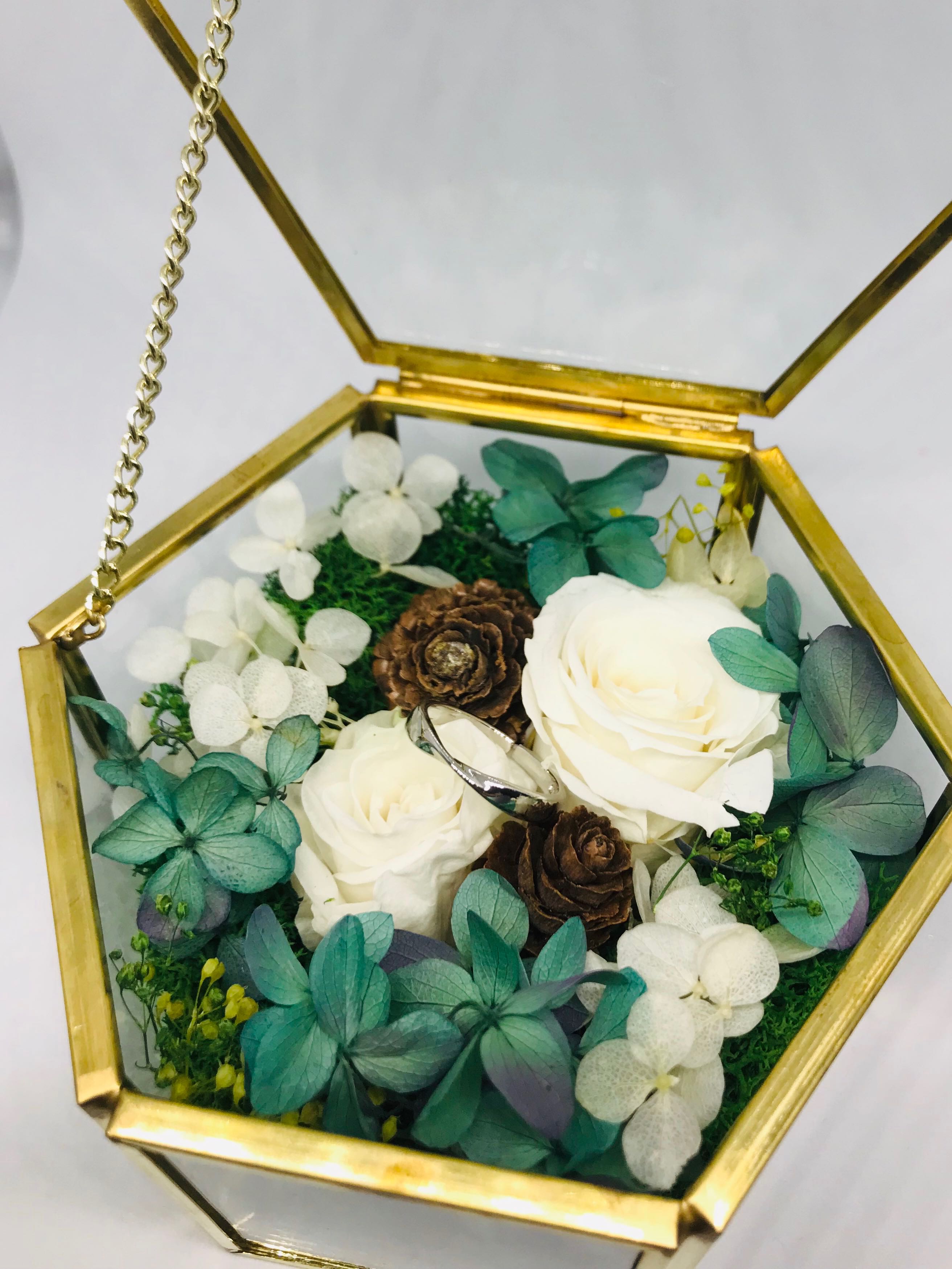 [rental] geometric wedding ring box, Hobbies & Toys, Stationery & Craft ...