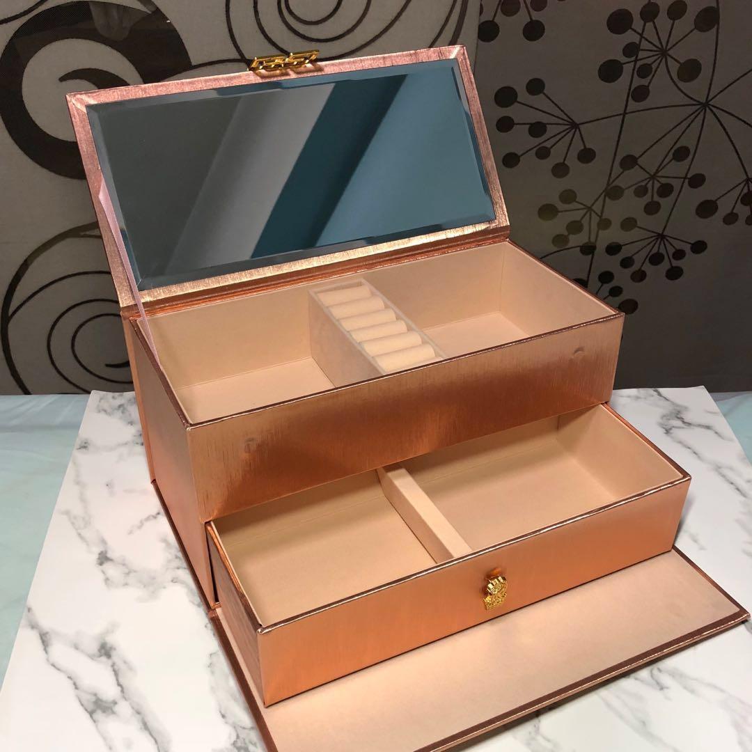 Ritz Carlton (Rose Gold) Box, Everything Else on Carousell