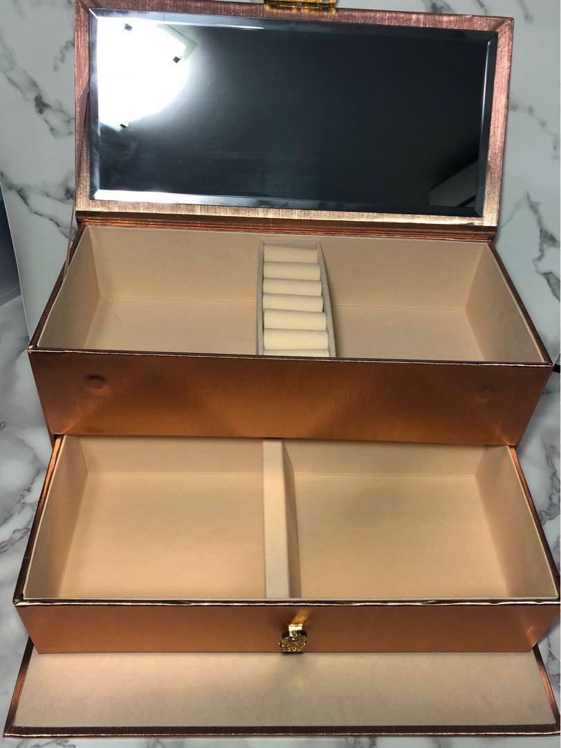 Ritz Carlton (Rose Gold) Box, Everything Else on Carousell