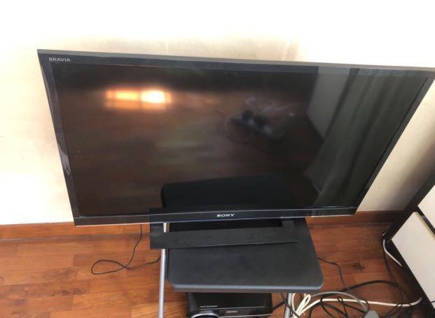 Sony Bravia TV 32 inch, TV & Home Appliances, TV & Entertainment, TV on ...