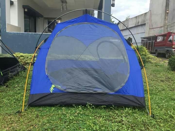 Tadpole tent good for 2, Sports Equipment, Hiking & Camping on Carousell