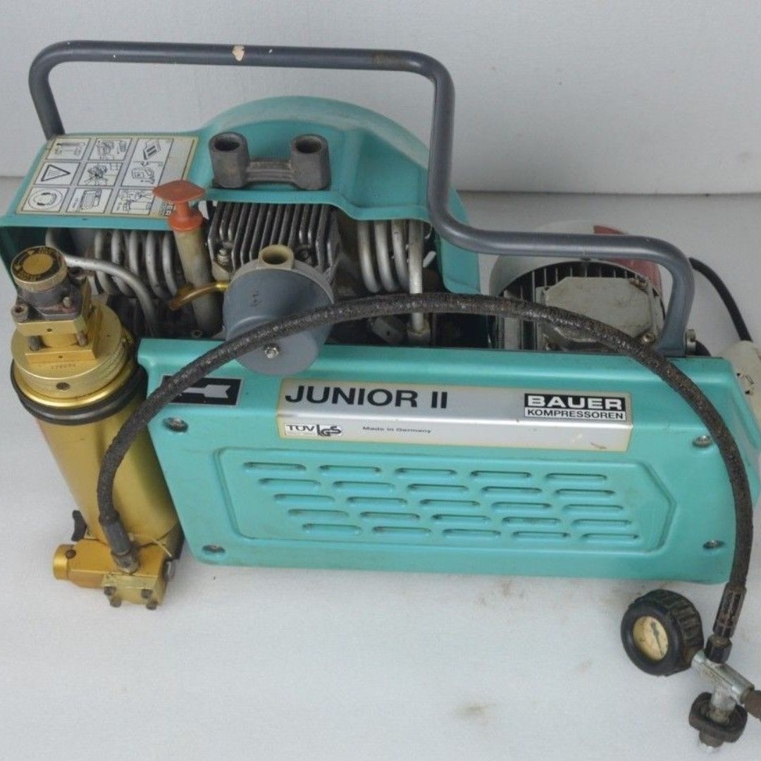 BAUER BREATHING AIR SCUBA COMPRESSOR., TV & Home Appliances, Air ...