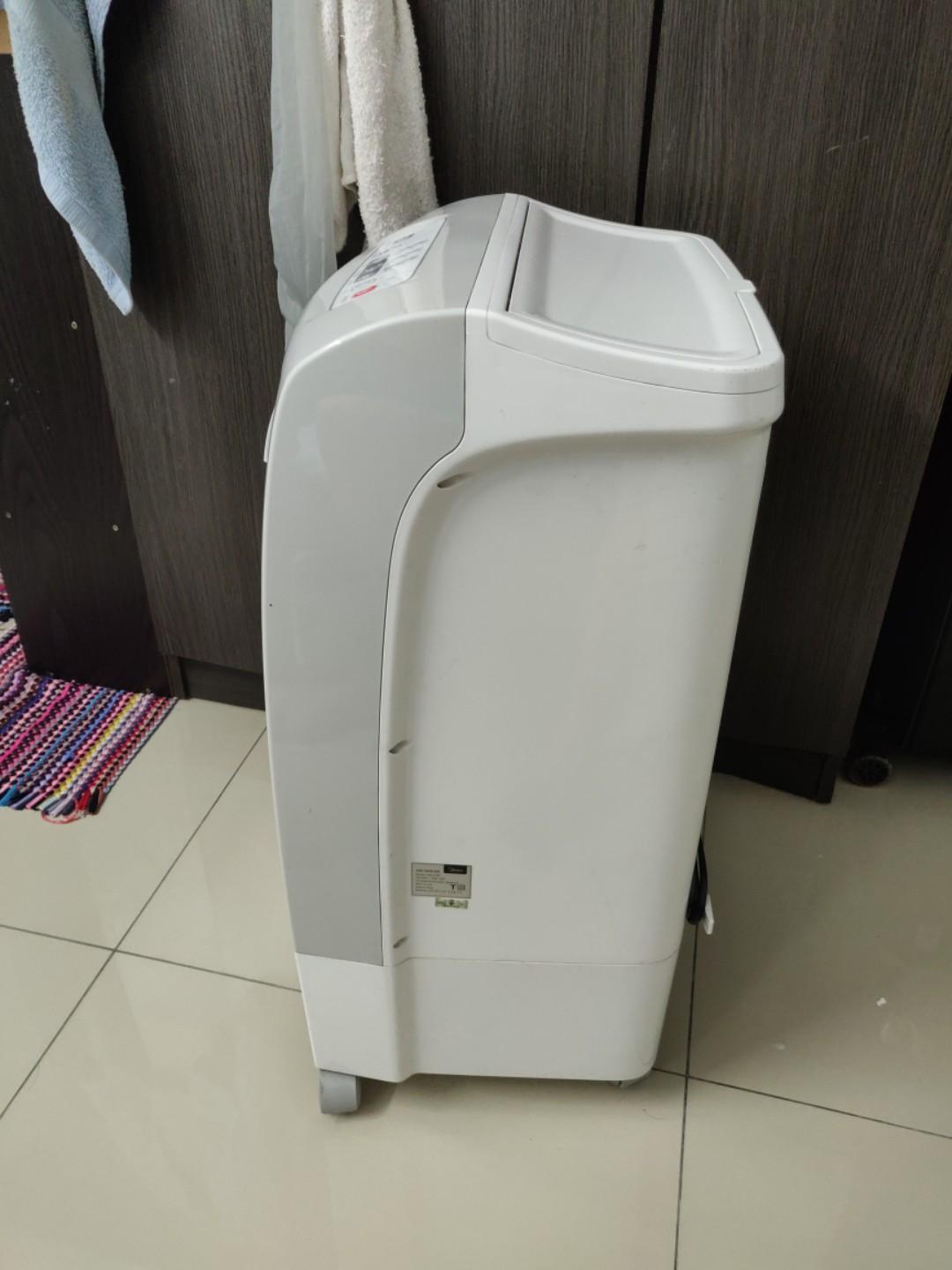 Midea ionizer air cooler (15L) MAC -215F, TV & Home Appliances, Air ...