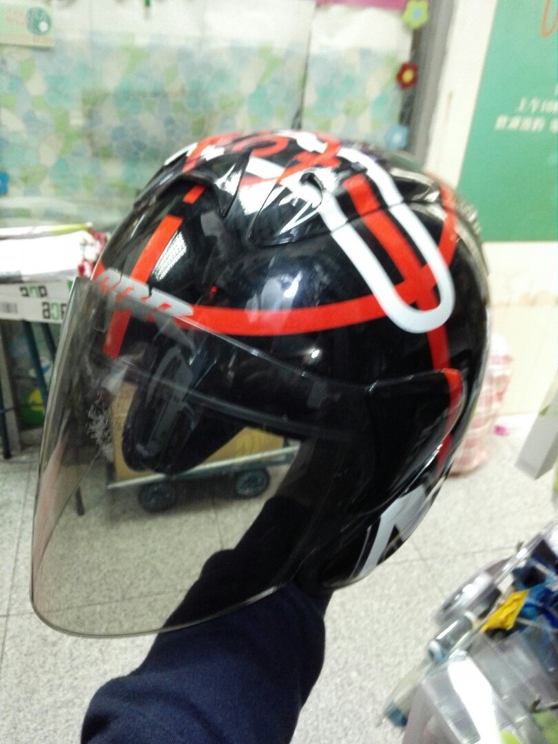CBR Nitro Nori Helmet 電單車頭盔, 電單車買賣 - Carousell