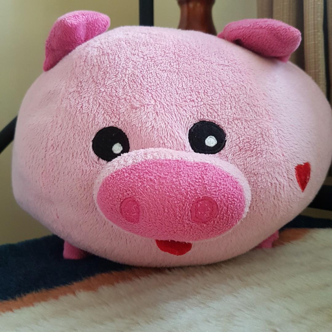 Pink Piggy Stuffed Toy, Hobbies & Toys, Toys & Games on Carousell