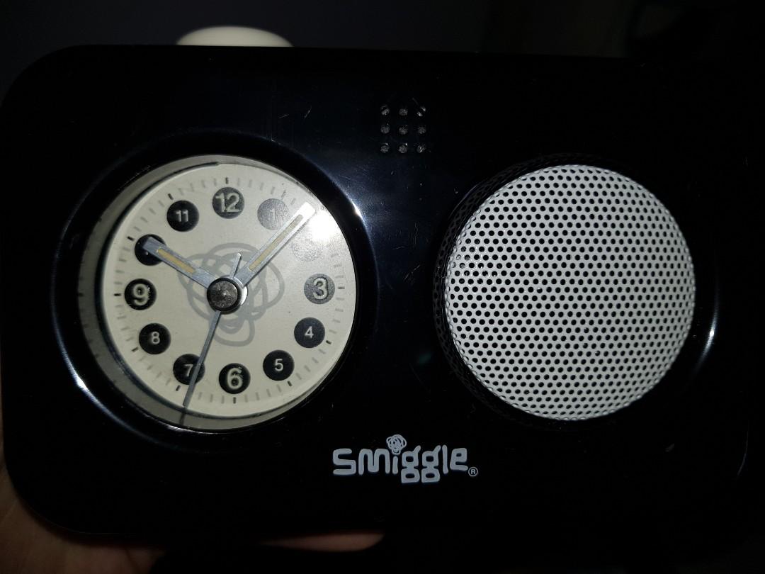 Smiggle Talking Clock, Furniture & Home Living, Home Decor, Clocks on ...