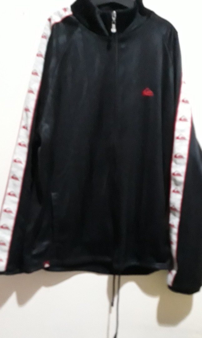 Tracktop Quicksilver, Fesyen Pria, Pakaian , Baju Luaran di Carousell