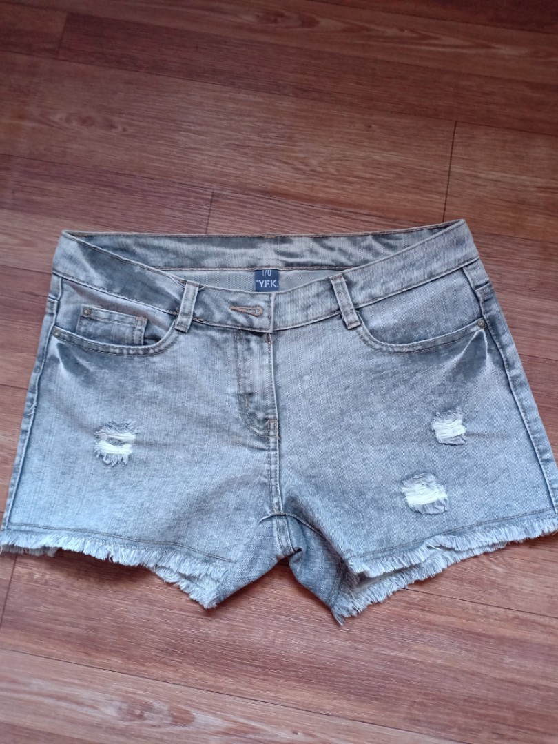 Branded overun tattered short, Women's Fashion, Bottoms, Other Bottoms ...
