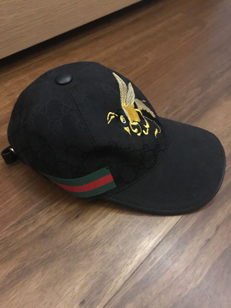 Gucci Black Bee Cap, Men's Fashion, Watches & Accessories, Caps & Hats ...