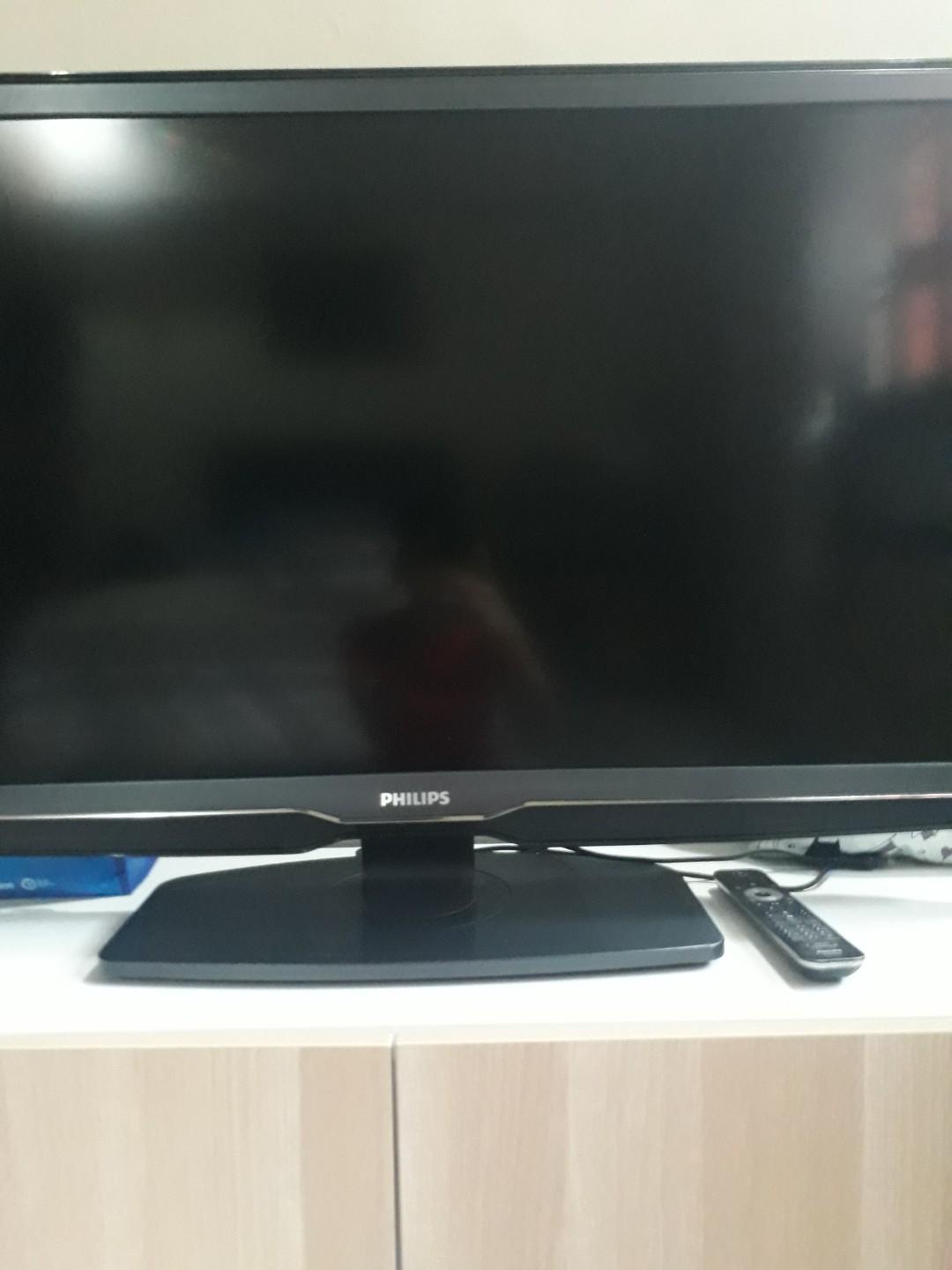 Philips Television (Sold), TV & Home Appliances, TV & Entertainment, TV ...