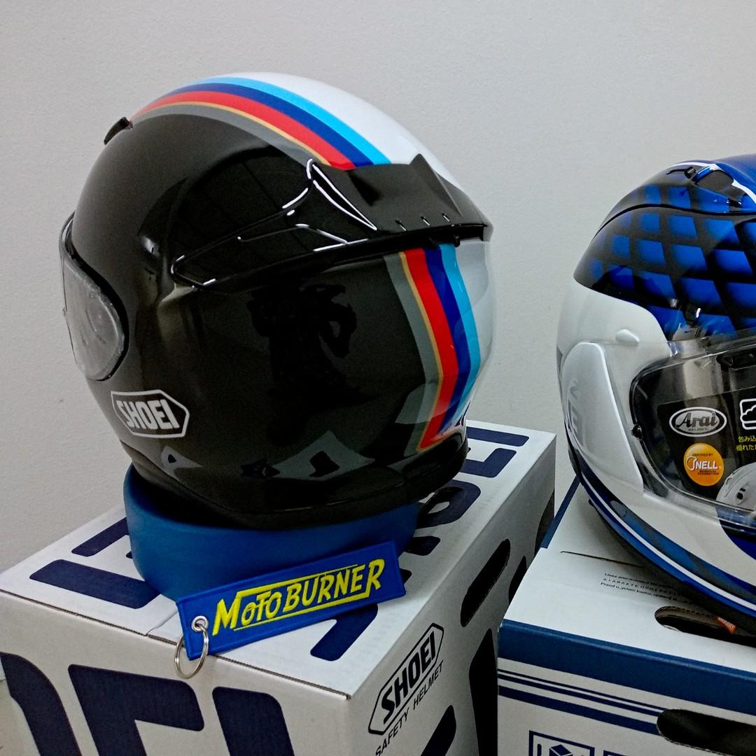 Shoei Z7 Recounter, Motorcycles, Motorcycle Apparel on Carousell