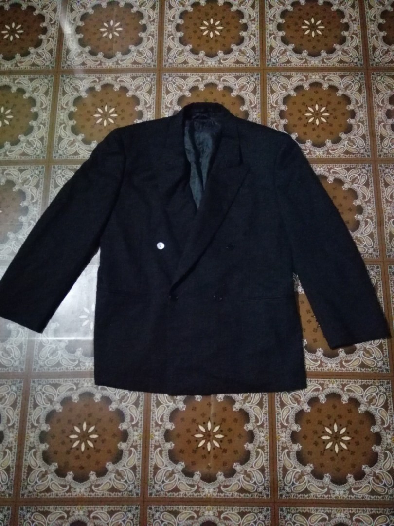 Blazer YSL, Men's Fashion, Coats, Jackets and Outerwear on Carousell