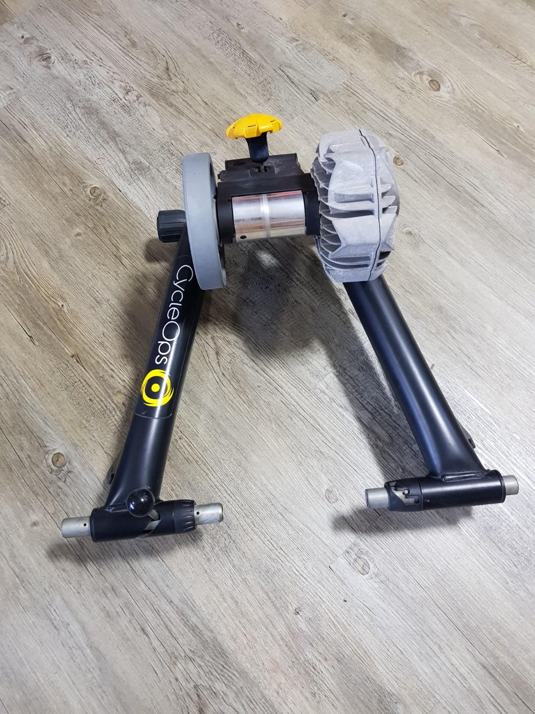 Cycleops bicycle trainer complete set, Sports Equipment, Bicycles ...