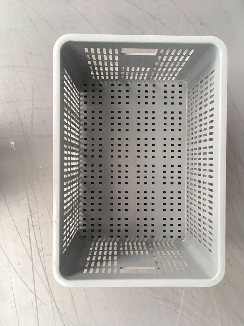 L61.5 x W42.5 x H31 (cm) Plastic Container Crate (Toyogo), Furniture ...