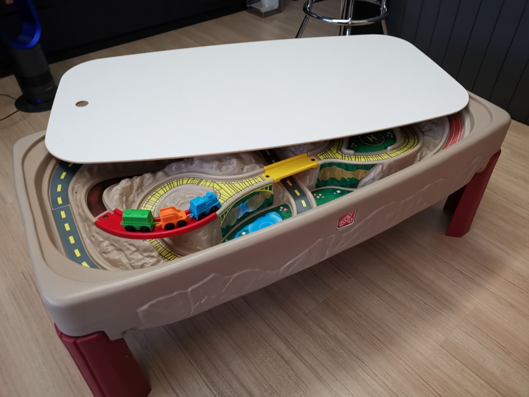 Step2 Deluxe Canyon Road Train & Track Table Playset, Hobbies & Toys ...