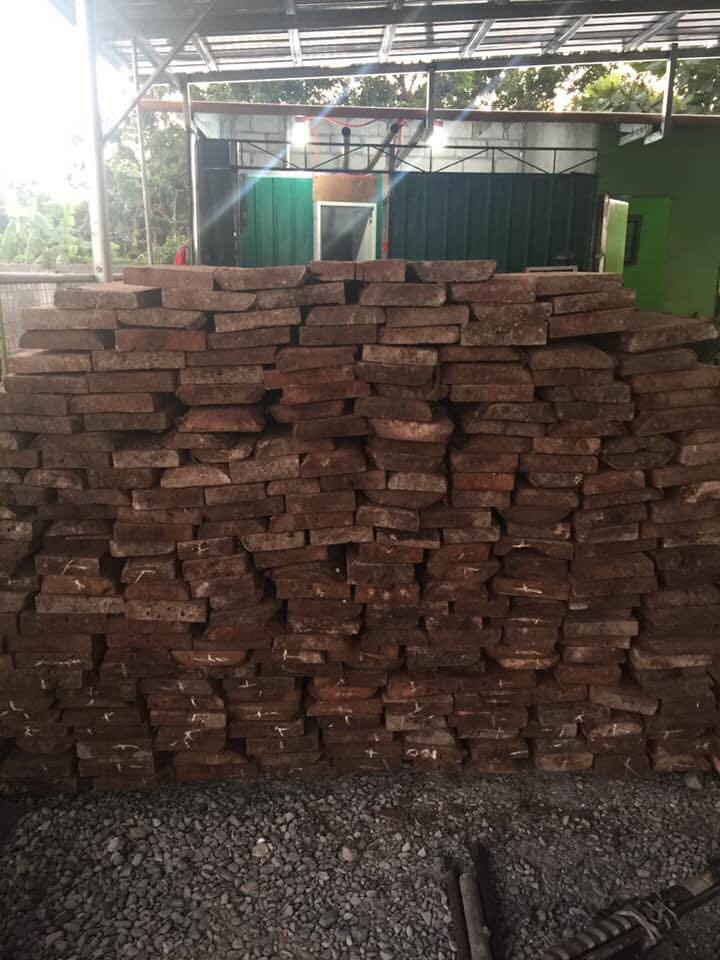 Coconut Lumber, Community on Carousell