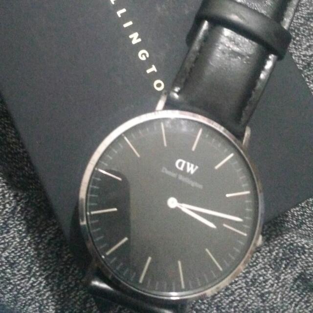 Dw Sheffield Black Ring Silver, Fesyen Pria, Jam Tangan di Carousell