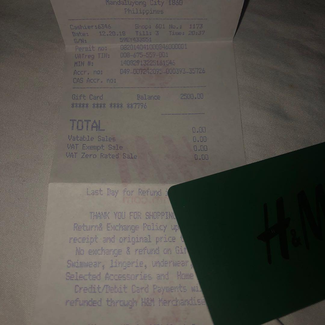 H&M Gift Card worth P2500, Tickets & Vouchers, Store Credits on Carousell