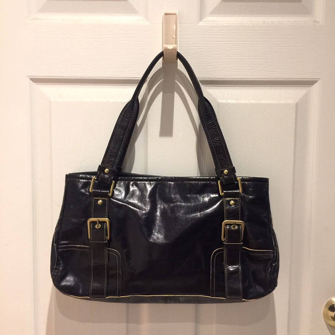 Kenneth Cole leather bag, Women's Fashion, Bags & Wallets, Cross-body ...