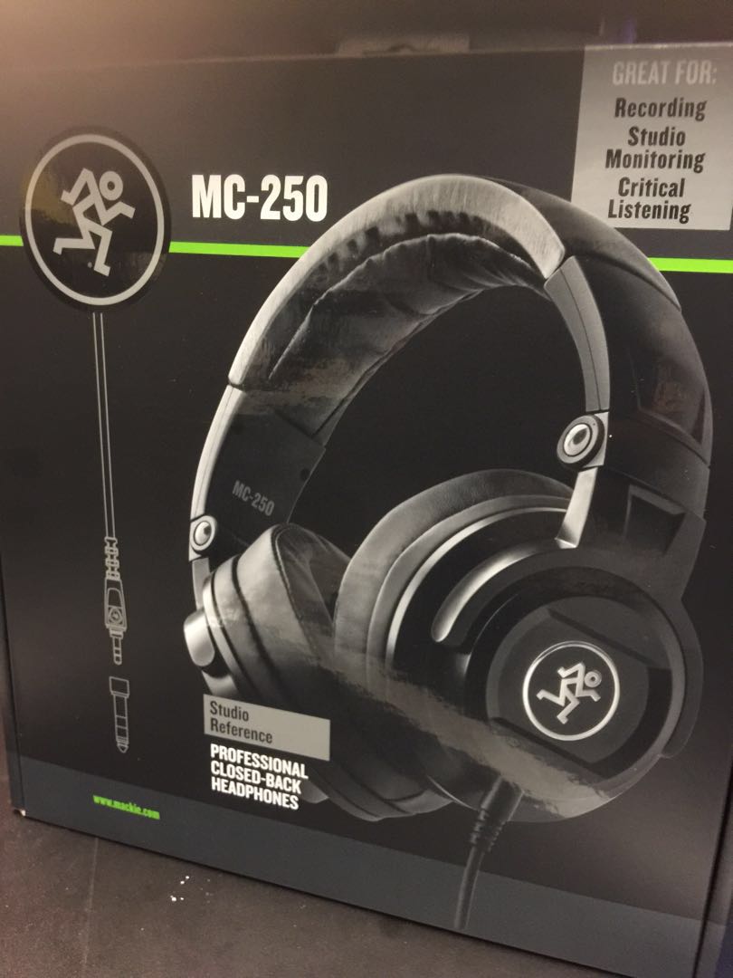 Mackie MC-250, Audio, Other Audio Equipment on Carousell