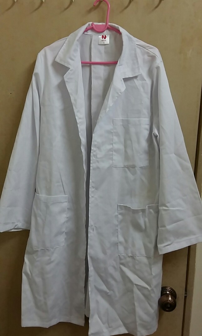 Plain White Lab Coat #PDSale, Women's Fashion, Muslimah Fashion, Baju ...