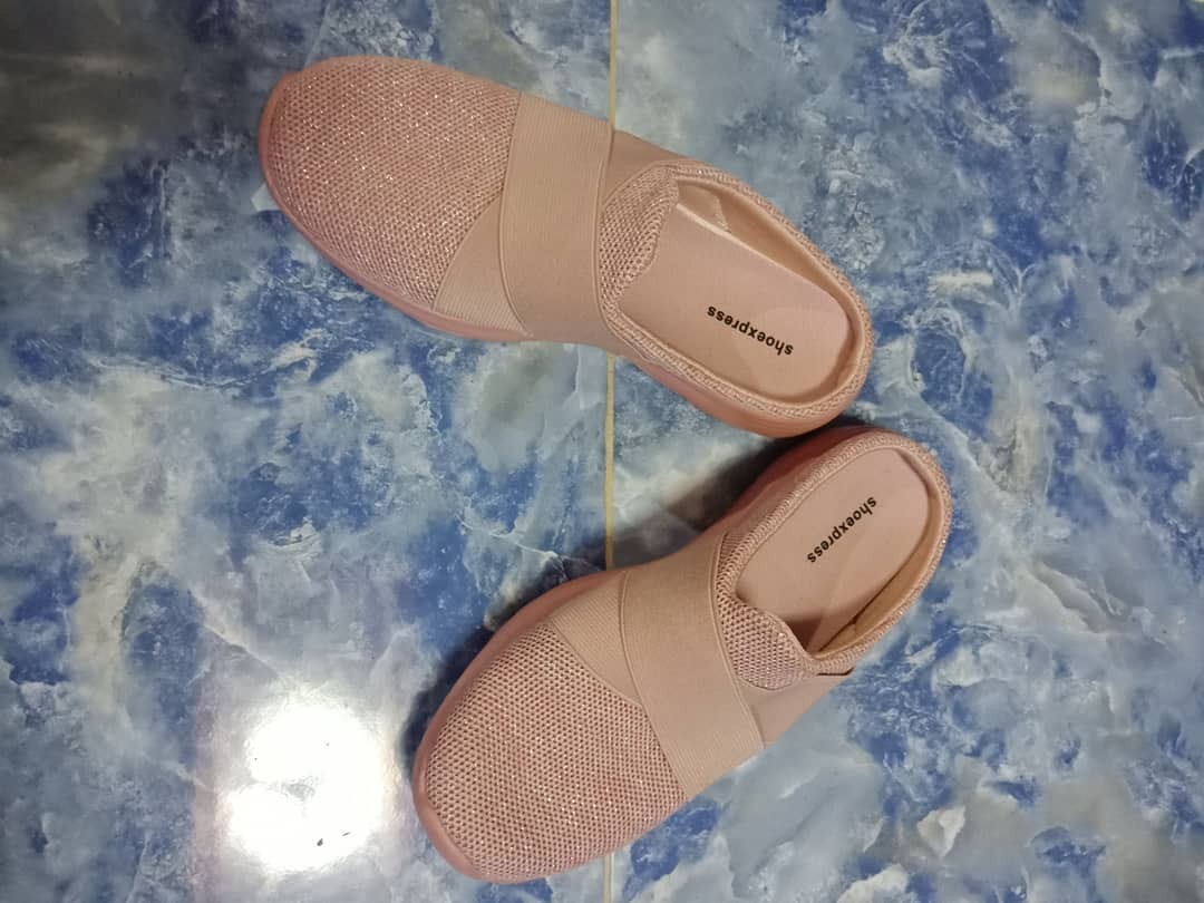 Shoe Express Half shoes, Women's Fashion, Footwear, Sneakers on Carousell