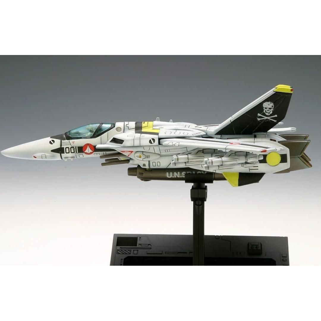VF-1S -01-Valkyrie Fighter Roy Fokker Special, Hobbies & Toys ...