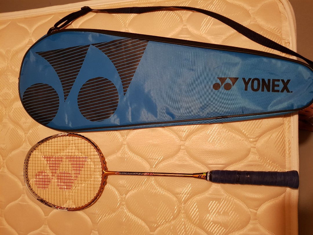 YONEX RACKET Armortec 30 with Bag, Sports Equipment, Sports & Games ...