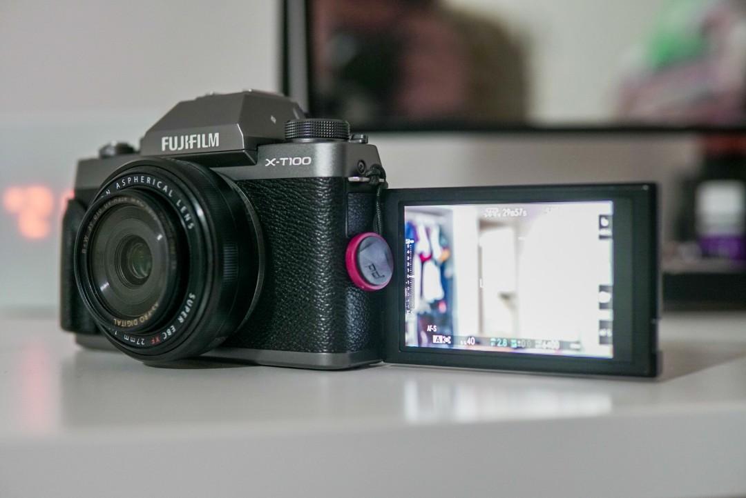 Fujifilm XT100 with kit lens 14-45mm, Photography, Cameras on Carousell