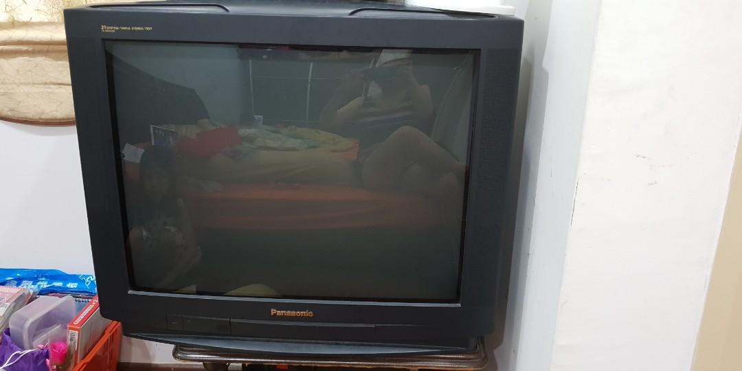 Panasonic TV 29", TV & Home Appliances, TV & Entertainment, TV on Carousell