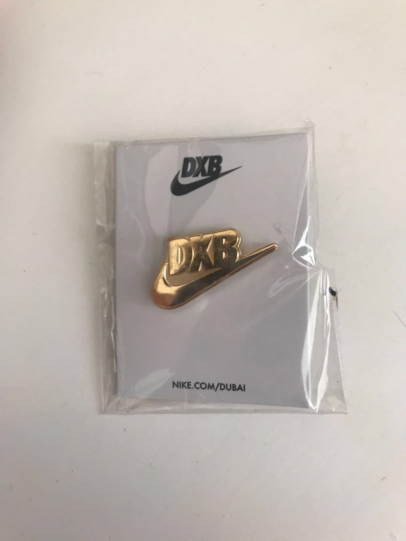 Pin Nike Dubai & Stiker Nike Dubai, Fesyen Pria, Aksesoris, Lainnya di Carousell