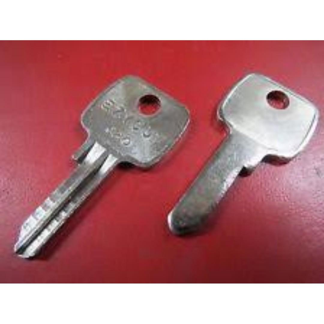 VINTAGE RALEIGH and HUMBER BICYCLE - FORK LOCK KEYS CUT BY KEY NUMBER ...