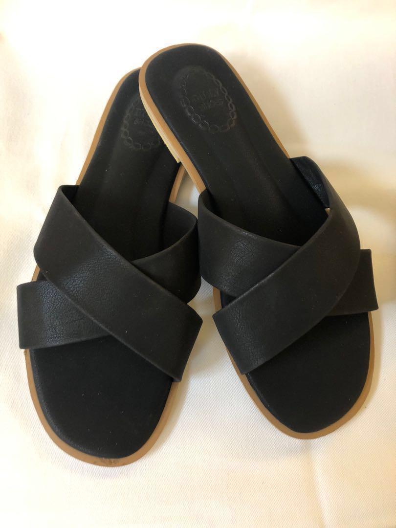 BNIB Cross Sliders (4 colours), Women's Fashion, Footwear, Flipflops ...
