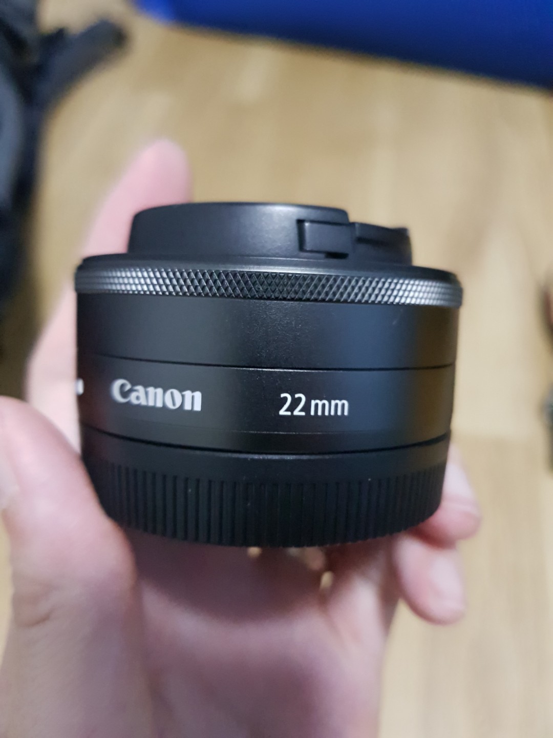 Canon Efm 22mm f2, Photography, Lens & Kits on Carousell