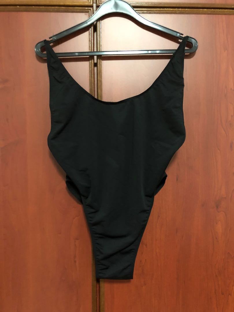 Classic black swimsuit, Women's Fashion, Swimwear, Bikinis & Swimsuits ...