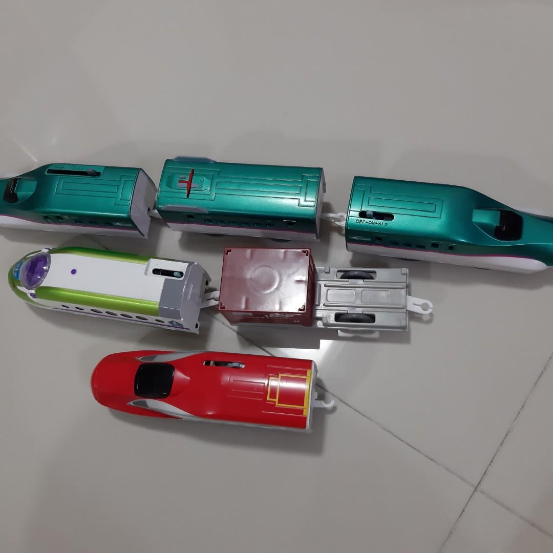 Tomica train rail set shinkansen, Hobbies & Toys, Toys & Games on Carousell