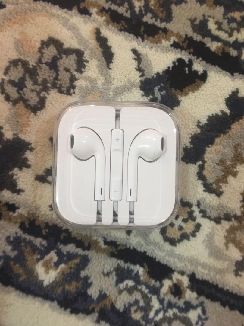 Earpod original, Audio, Earphones on Carousell