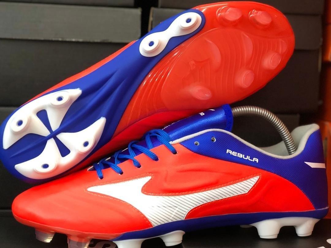 Mizuno rebula 2, Sports Equipment, Sports & Games, Racket & Ball Sports ...