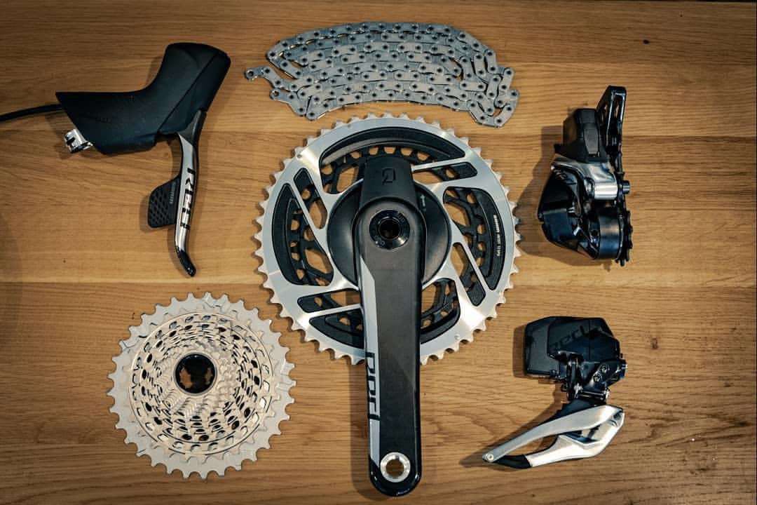 SRAM RED eTap AXS 12-speed Wireless Groupset, Sports Equipment ...