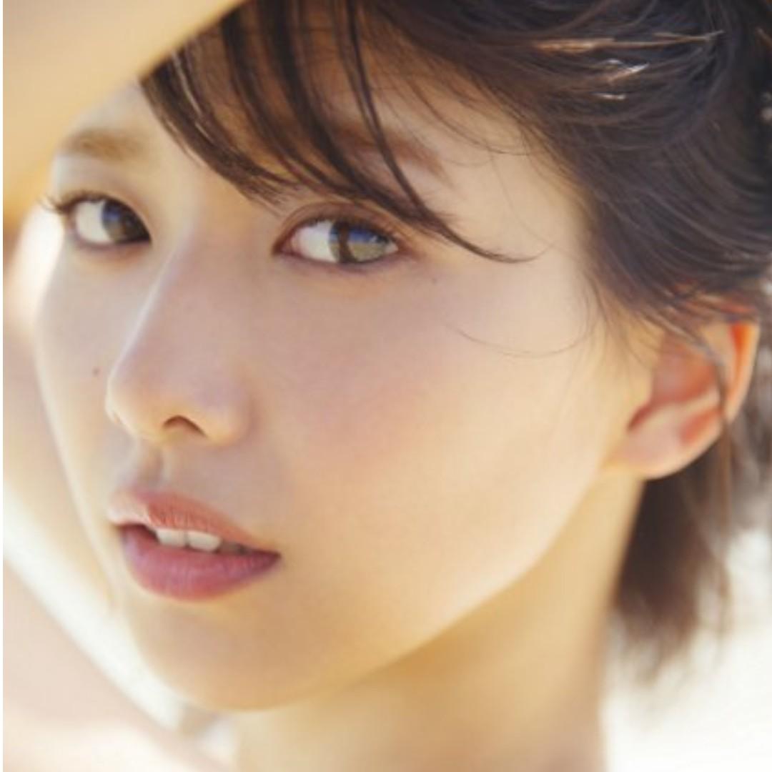 Watanabe Risa 1st Photobook Preorder LIMITED COVER VER / POSTCARD ...