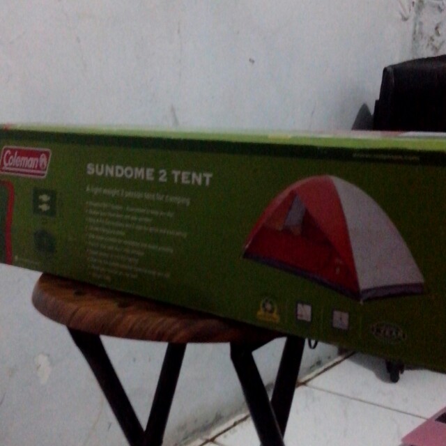 Coleman Sundome 2 Tent di Carousell