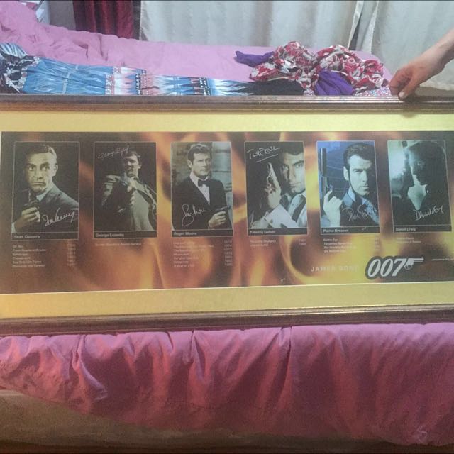 James Bond 007 Movie History, Hobbies & Toys, Memorabilia ...