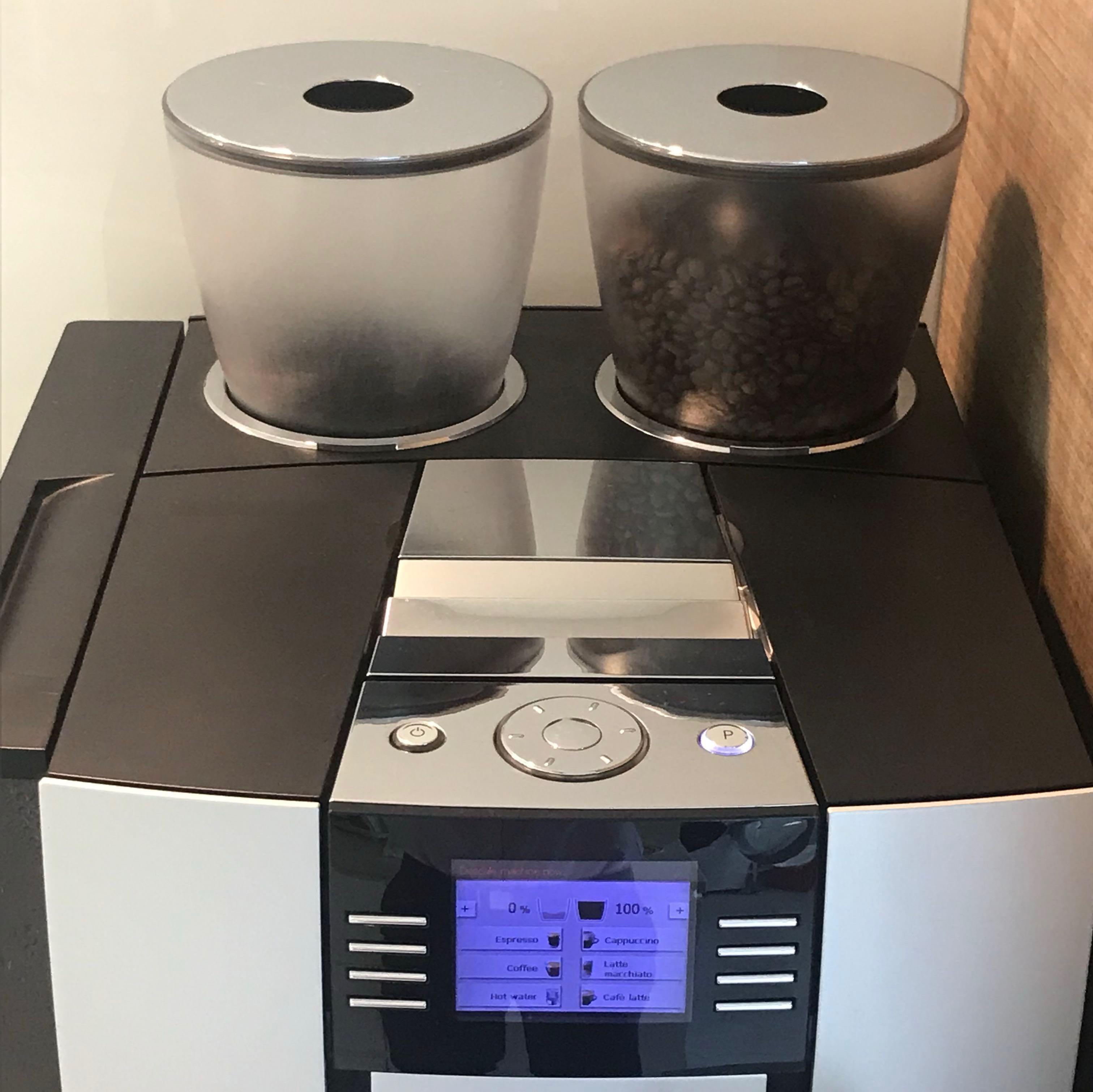 Jura Giga X7 professional coffee machine, TV & Home Appliances, Kitchen ...